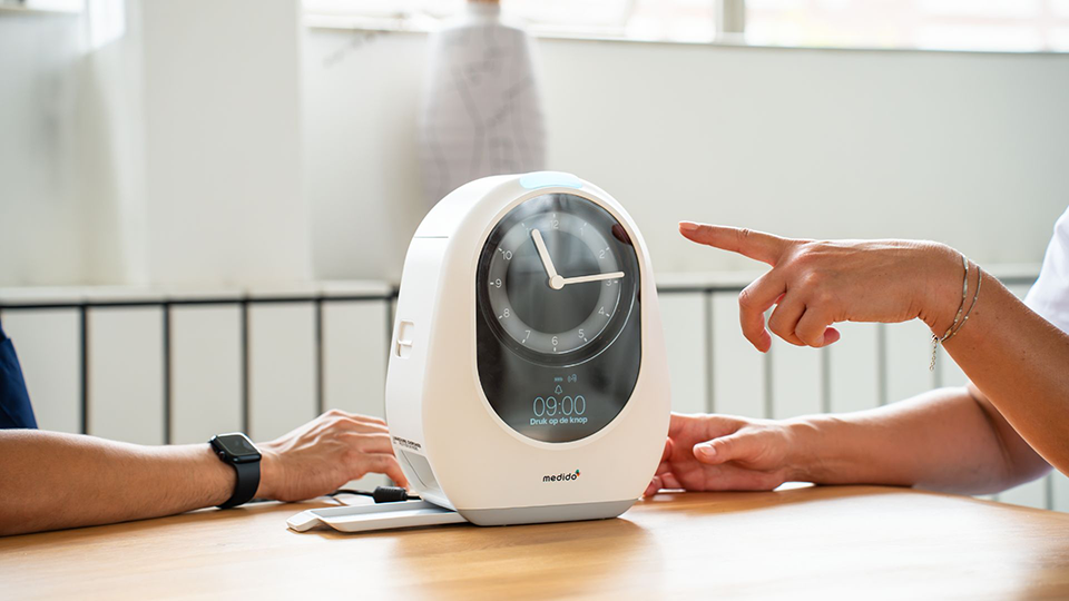 Medido automatic medication dispenser